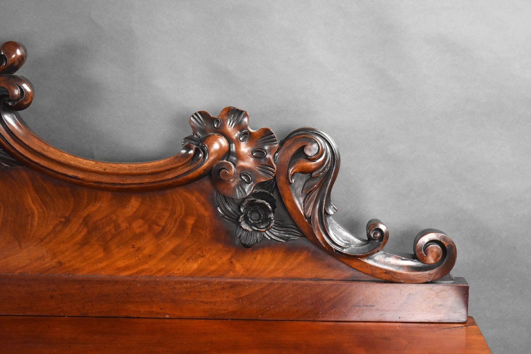 Victorian Flame Mahogany Sideboard, 1860 for sale at Pamono