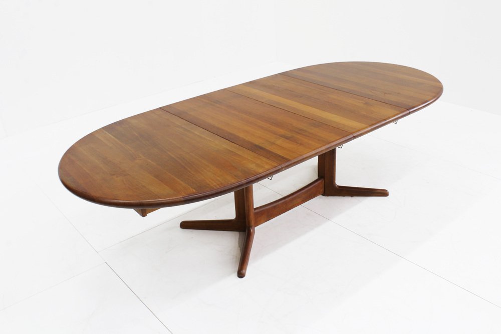Vintage Danish Oval Dining Table, 1960s for sale at Pamono