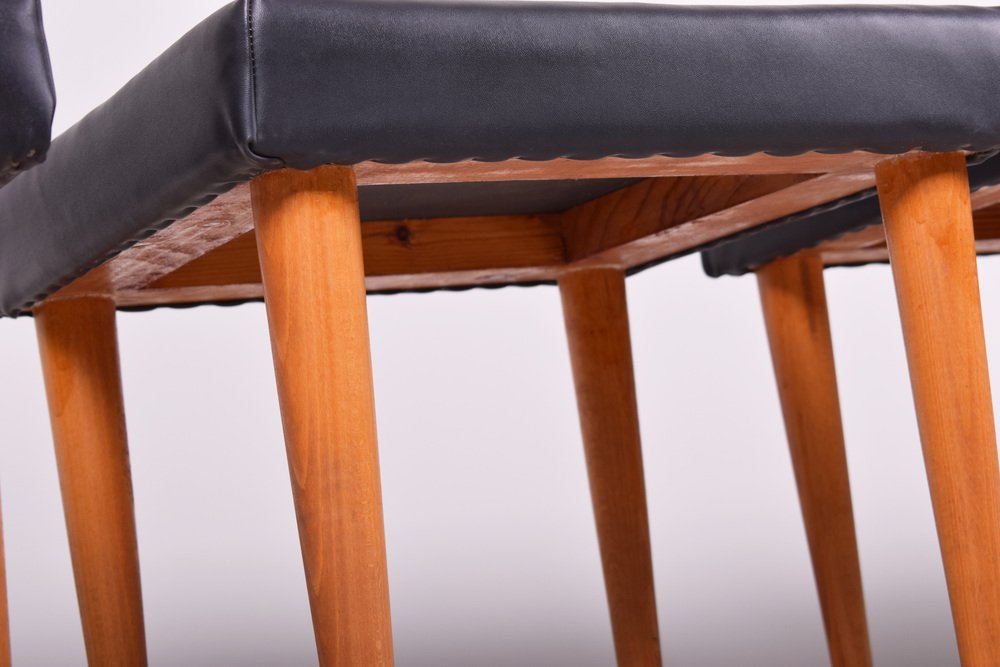 Mid-Century Foot Stools in Beech, 1950s, Set of 4 for sale at Pamono