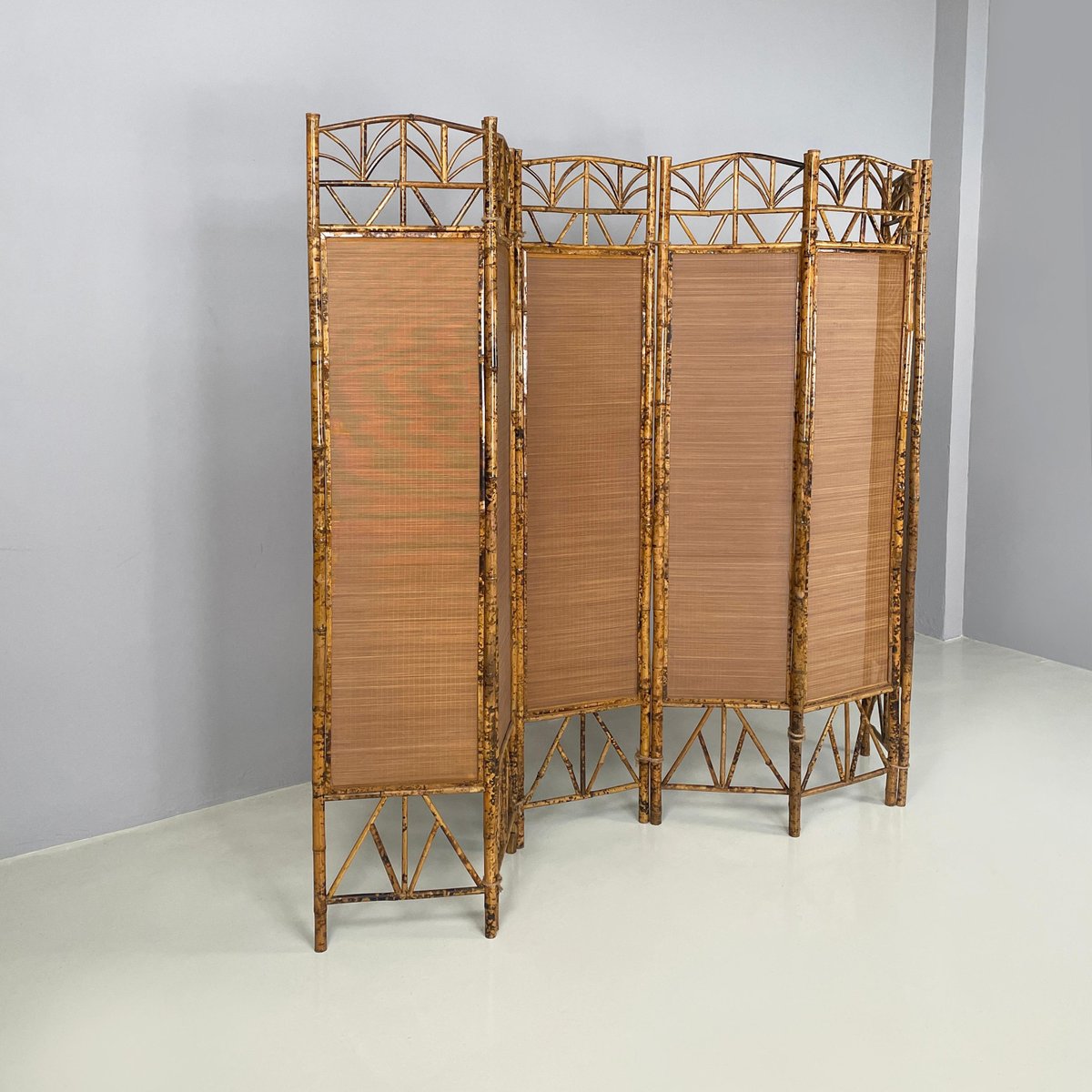 Mid-Century Modern Italian Screen in Bamboo and Rattan, 1950s for sale ...
