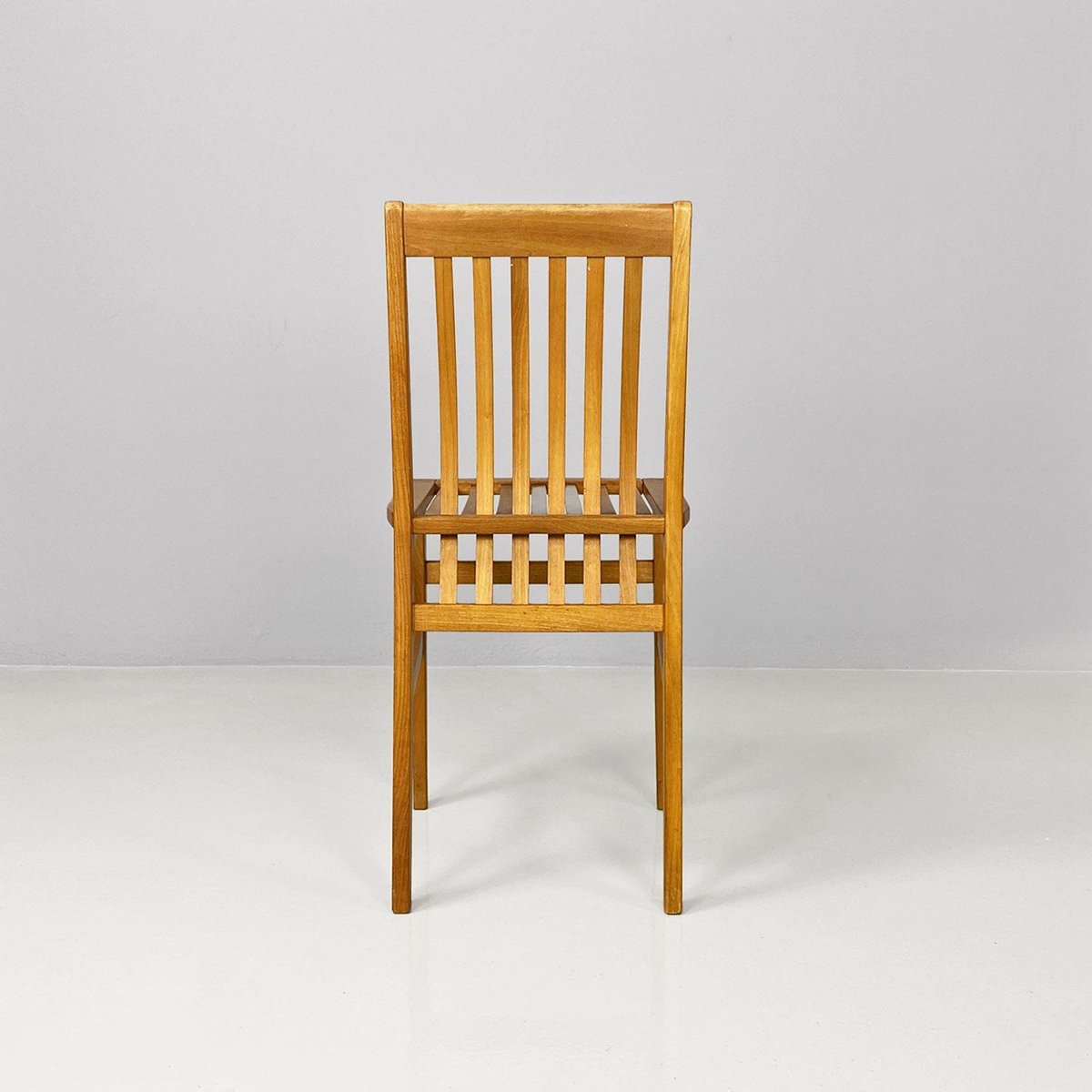 Modern Italian Wooden Milano Chairs attributed to Aldo Rossi for ...