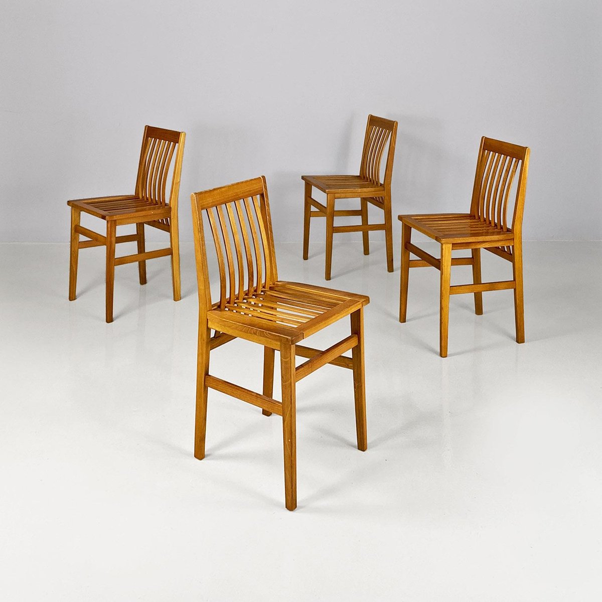 Modern Italian Wooden Milano Chairs attributed to Aldo Rossi for ...