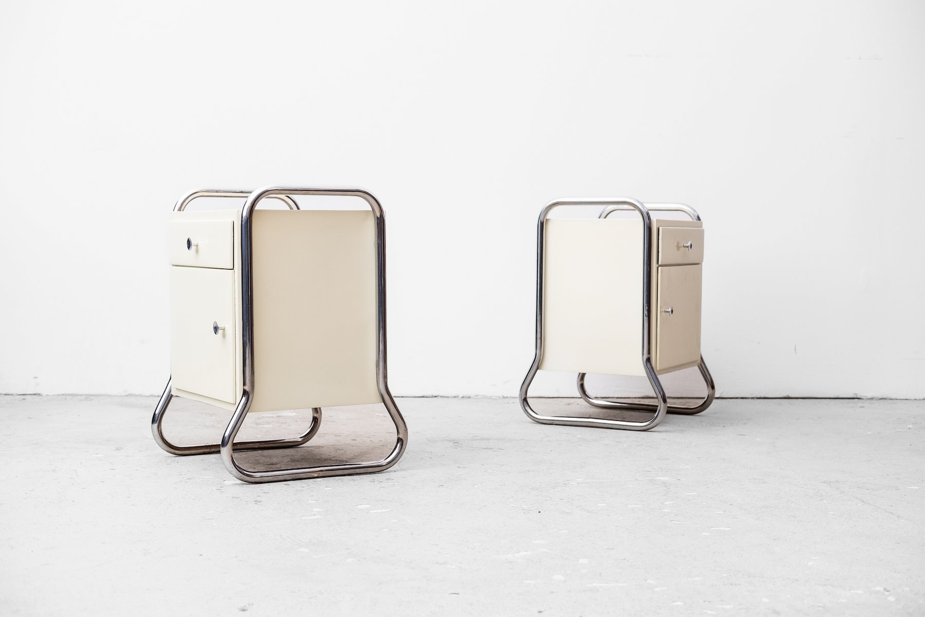 Vintage Tubular Steel Bedside Tables, 1950s, Set of 2 for sale at Pamono