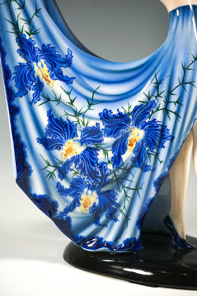 Art Deco Dancer Beauty attributed to Stephan Dakon for Goldscheider ...