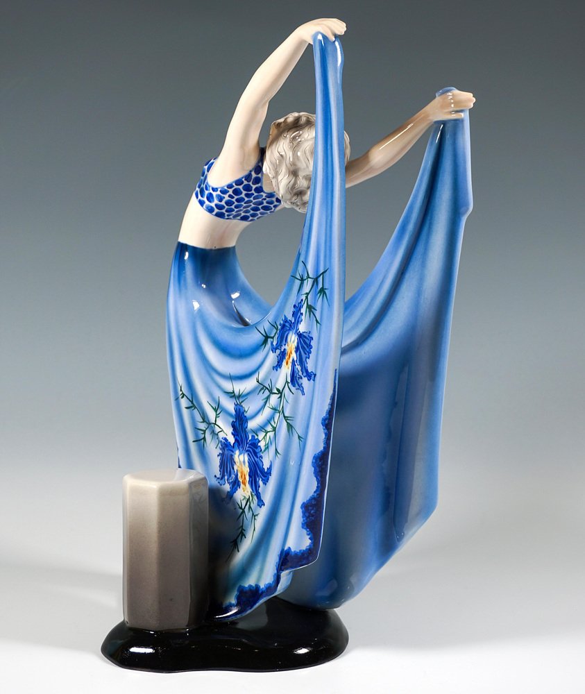 Art Deco Dancer Beauty attributed to Stephan Dakon for Goldscheider ...