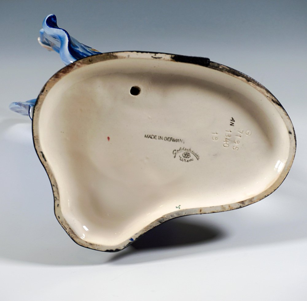 Art Deco Dancer Beauty attributed to Stephan Dakon for Goldscheider ...