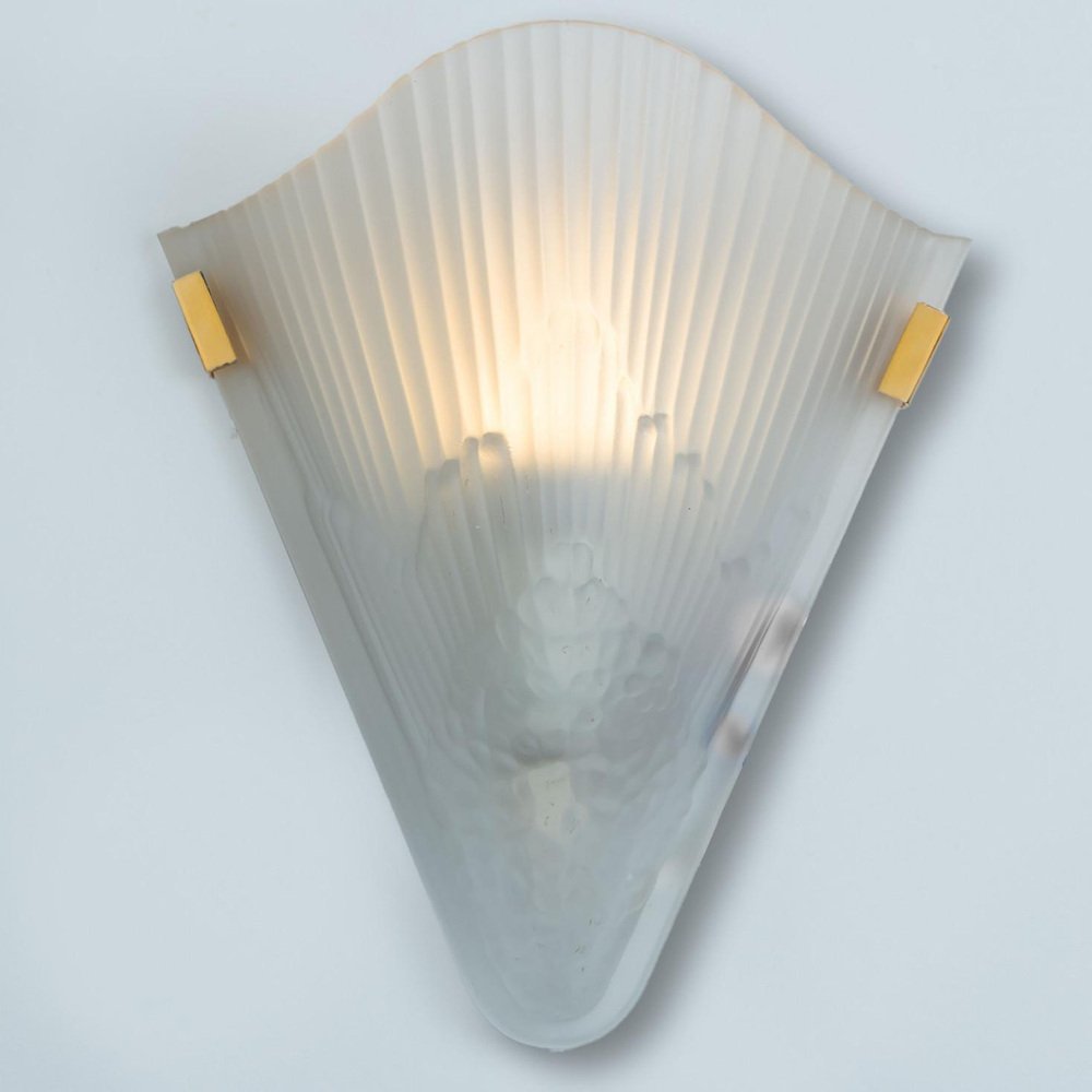 Art Deco Style Frosted Glass Wall Light, 1960s for sale at Pamono