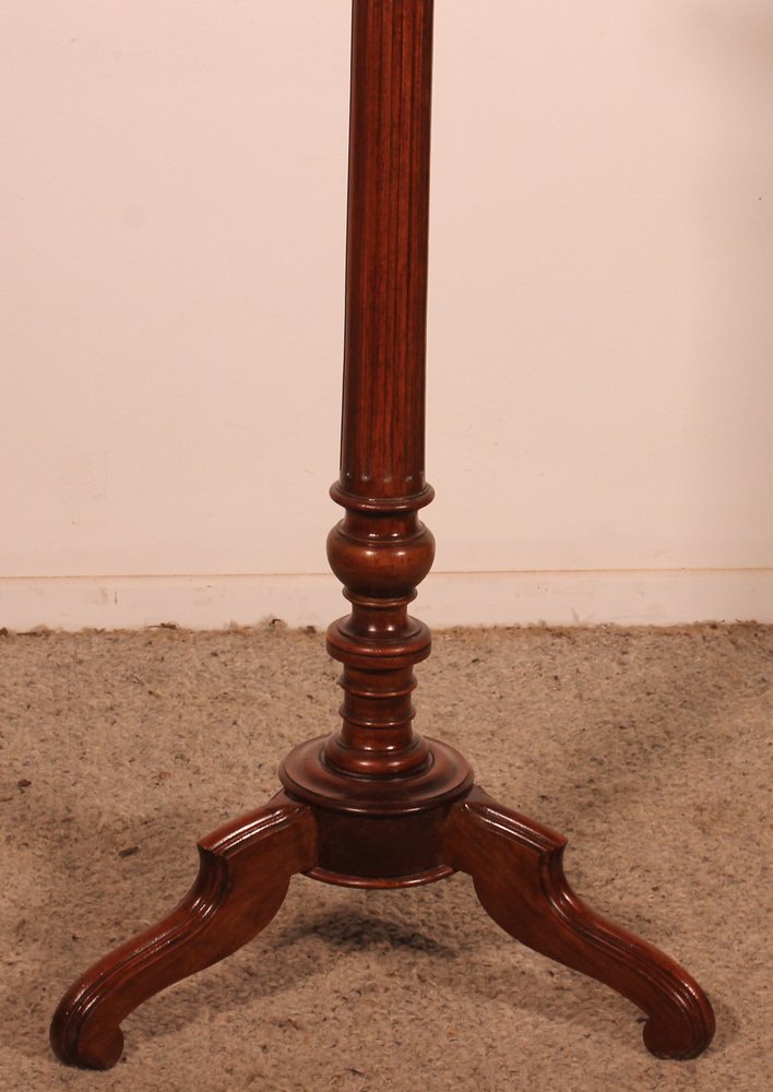 19th Century Mahogany Lectern for sale at Pamono