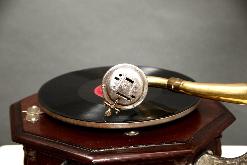Gramophone or Phonograph, France, 1920s for sale at Pamono