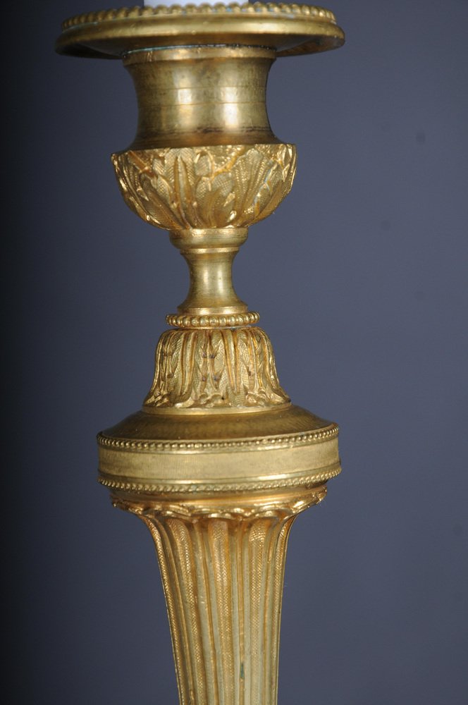 Antike Französische Empire Kerzenständer aus feuervergoldeter Bronze ...