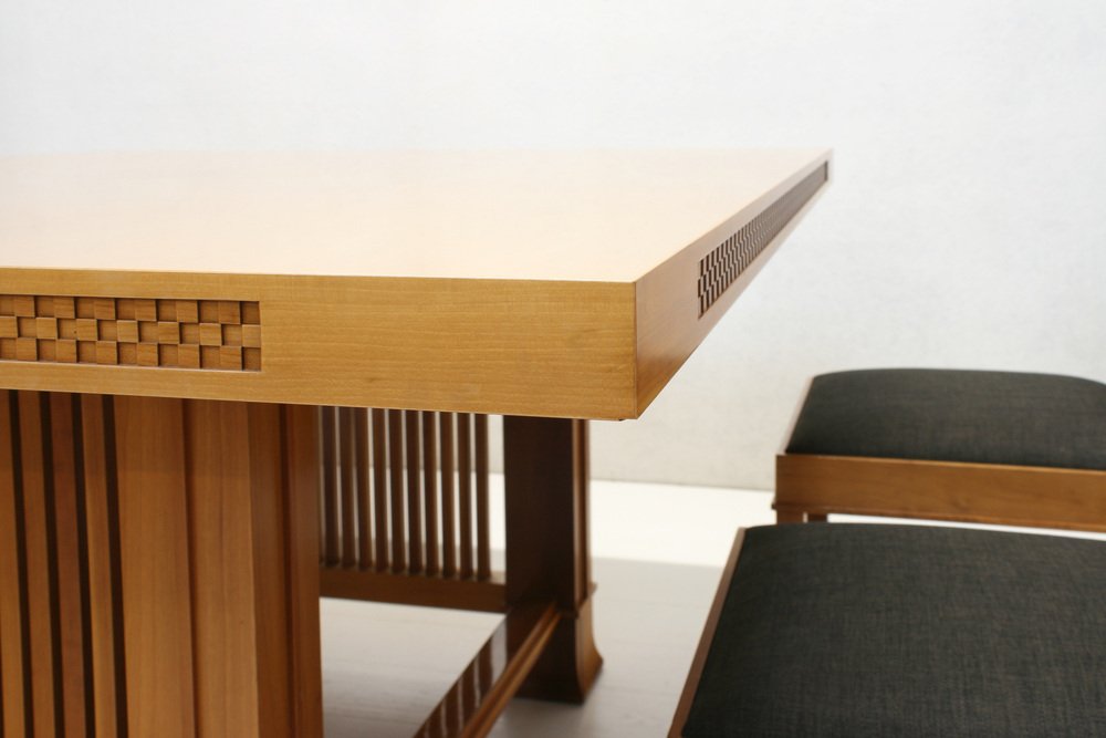 Model 615 Husser Dining Table & Model 614 Coonley Chairs by Frank Lloyd ...