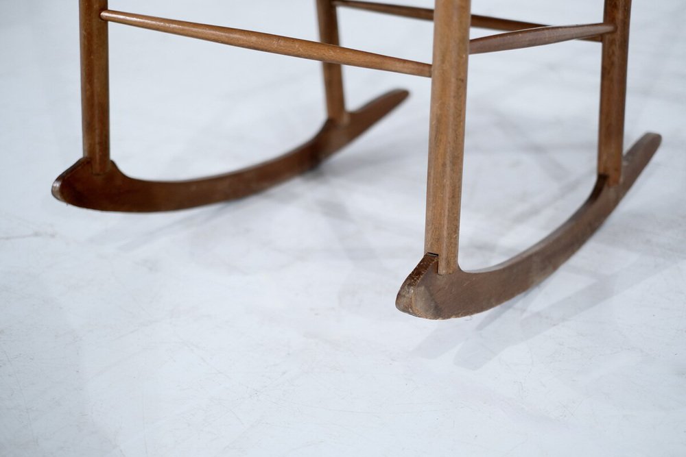 Mid-Century Scandinavian Rocking Chair, 1960s for sale at Pamono