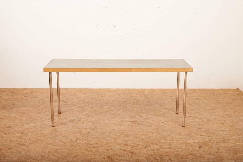 Tavolo con Gambe in Tubolare di Acciaio Cromato con Terminali in Legno ...