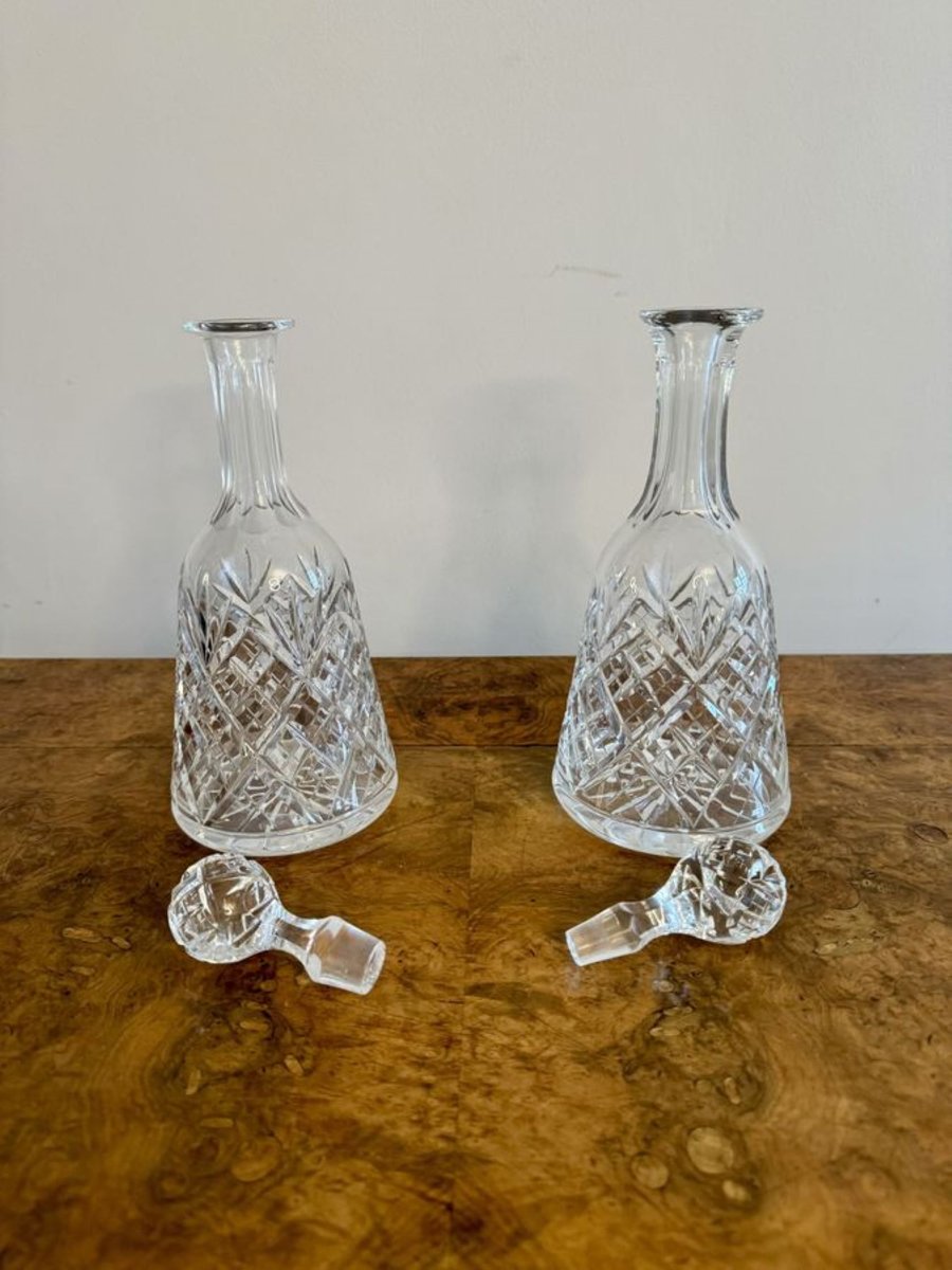 Antique Edwardian Bell-Shaped Decanters, 1900, Set of 2 for sale at Pamono