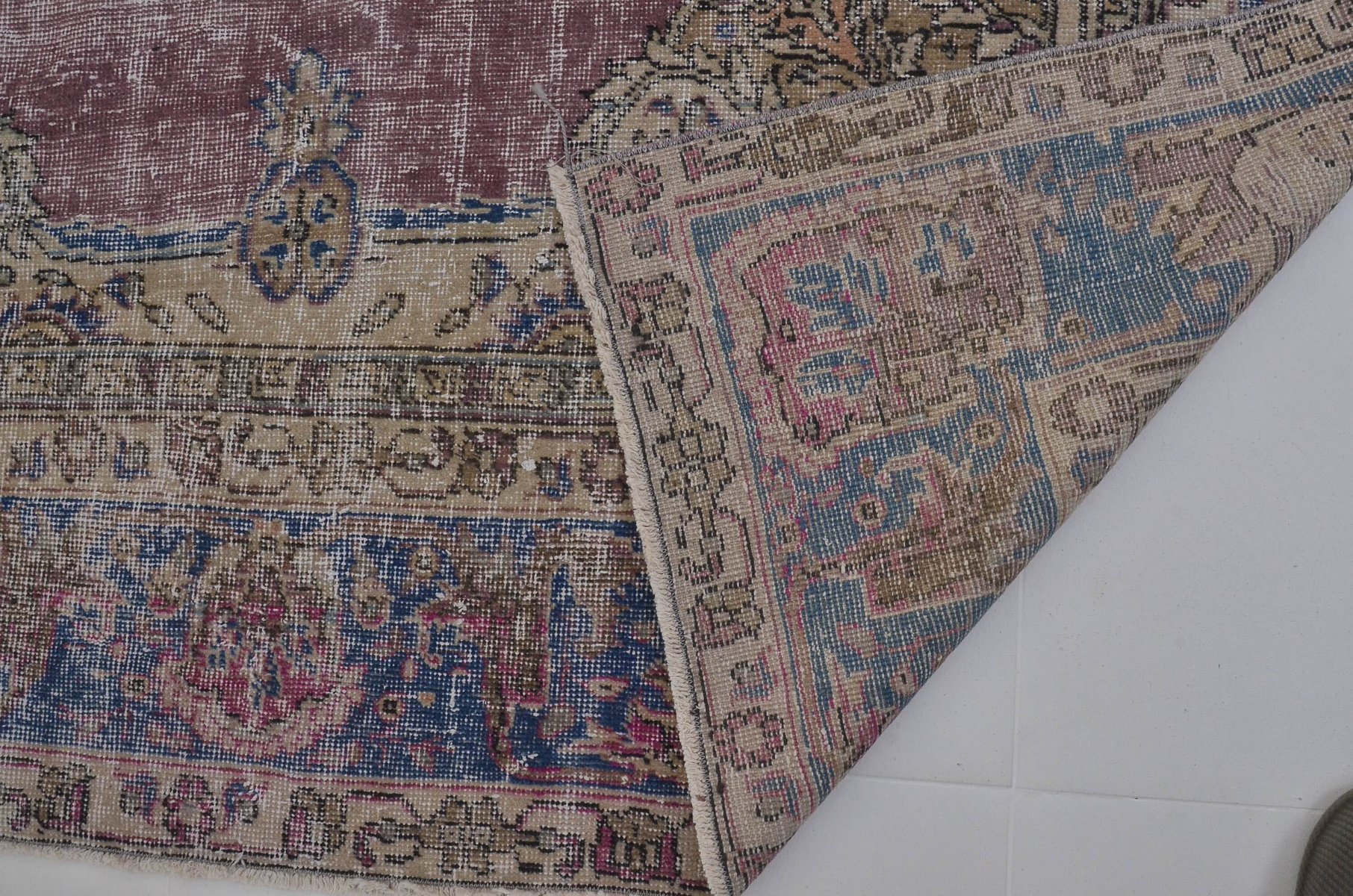 Vintage Turkish Wool Rug, 1960s for sale at Pamono