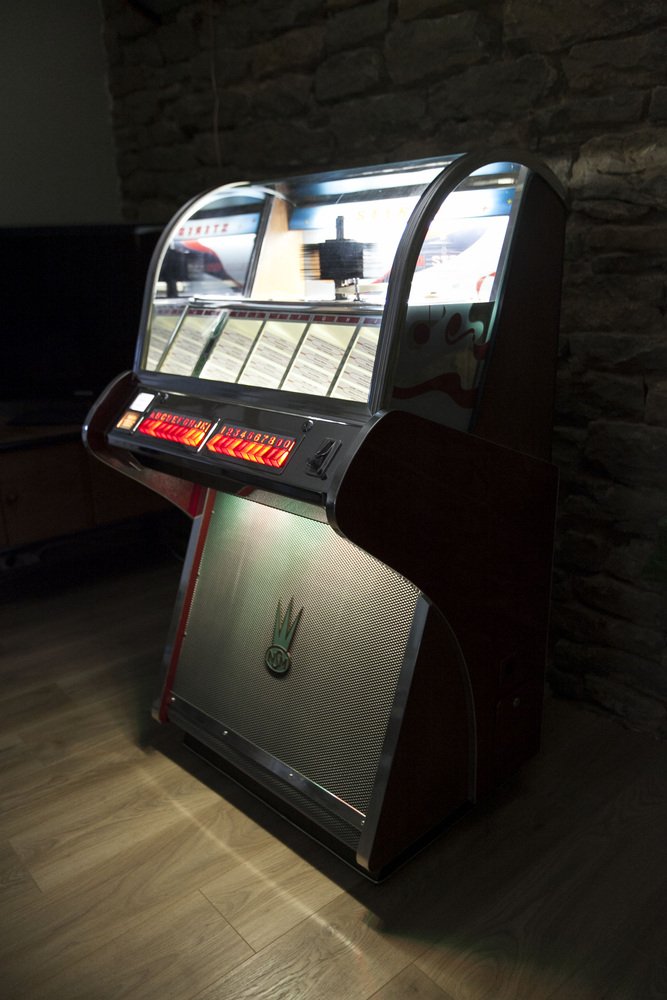 100 Stereo Model Jukebox and Speakers from NSM Brand Fanfare, 1950s, Set of 3 for sale at Pamono