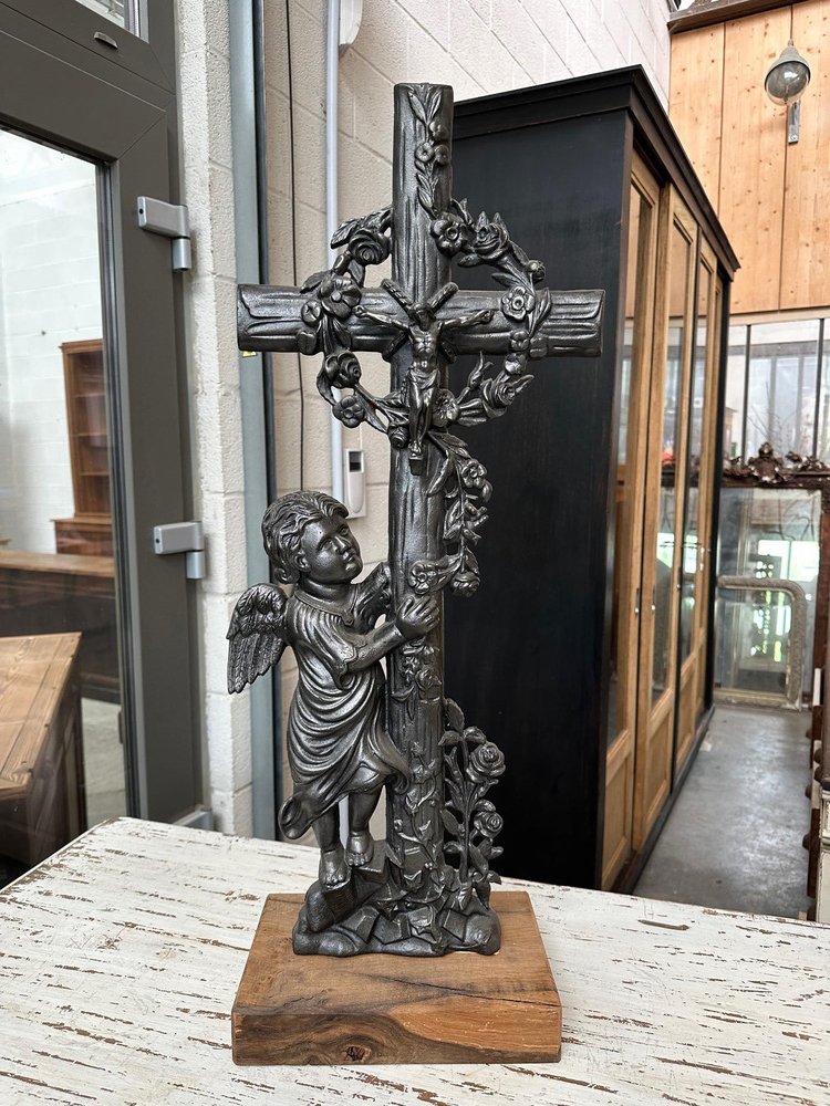 Antique Cast Iron Cross, 1890s for sale at Pamono