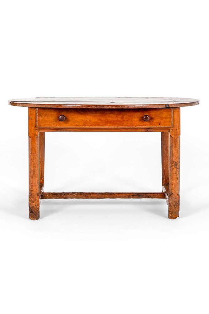 18th Century Oval Hall Table for sale at Pamono