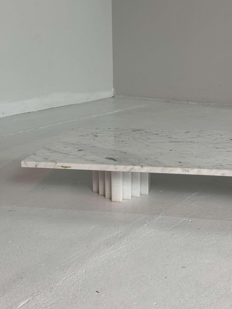 White Carrara Marble Coffee Table for sale at Pamono