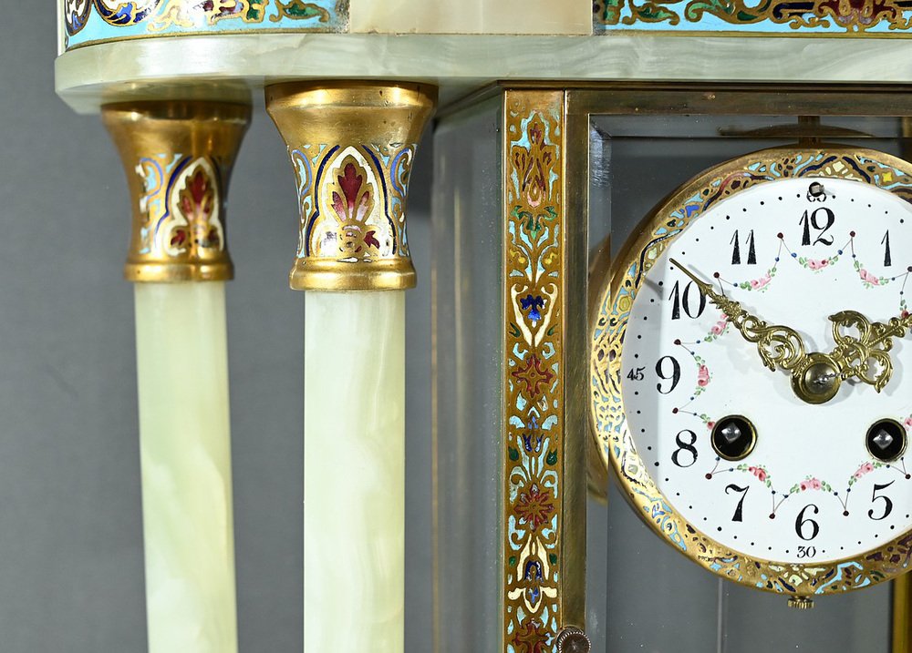 Napoleon III Clock with Columns in Onyx and Enamels, 19th Century for ...