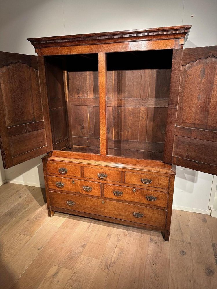 Vintage Welsh Cupboard for sale at Pamono