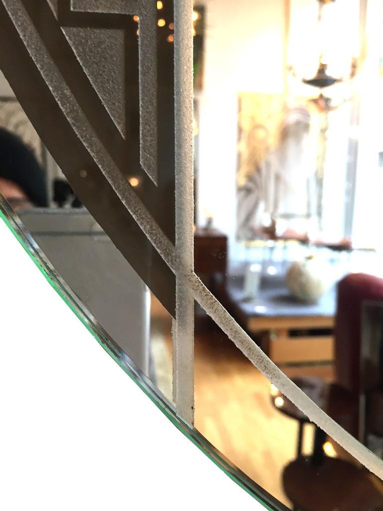 Round Wall Mirror for sale at Pamono