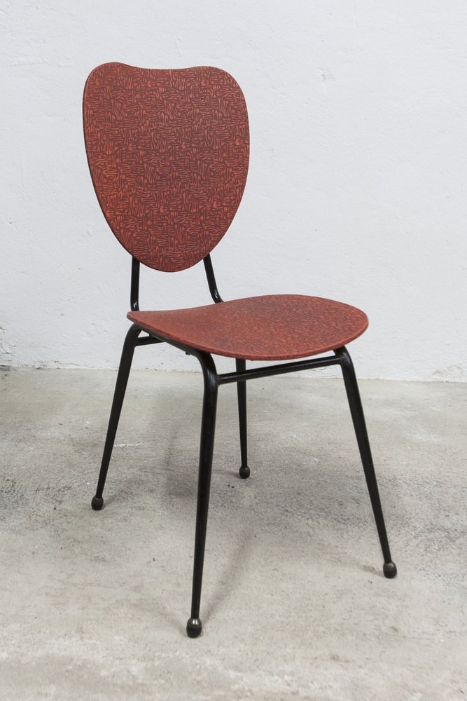 Vintage Chair in Black Lacquered Metal and Atypical Red Vinyl, 1970s ...