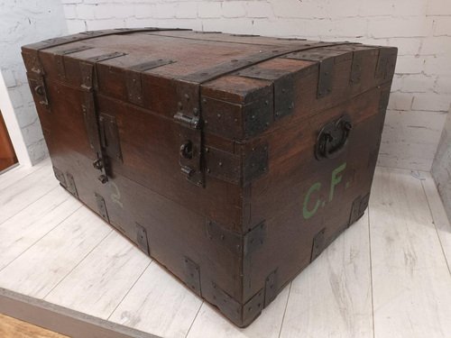 Large Antique Victorian Travel Trunk for sale at Pamono