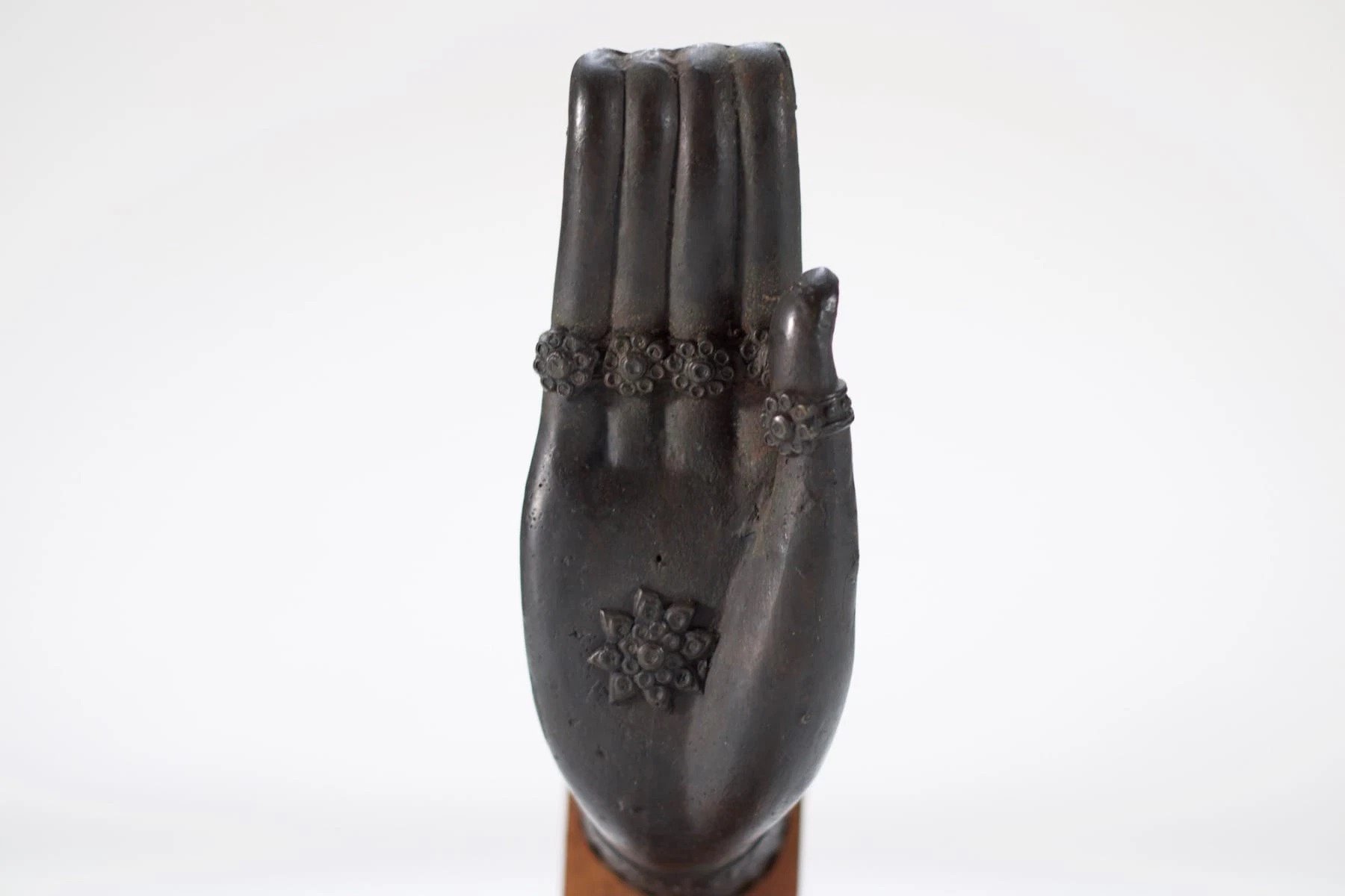 Bronze Buddha Hand, 1920s, Bronze for sale at Pamono