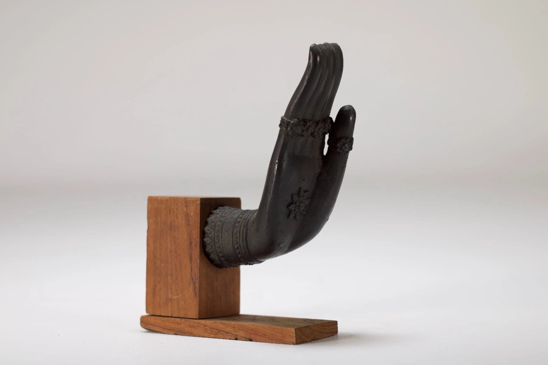 Bronze Buddha Hand, 1920s, Bronze for sale at Pamono