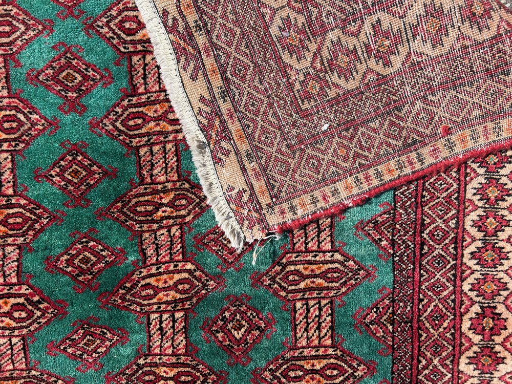 Vintage Middle Eastern Rug, 1970s for sale at Pamono