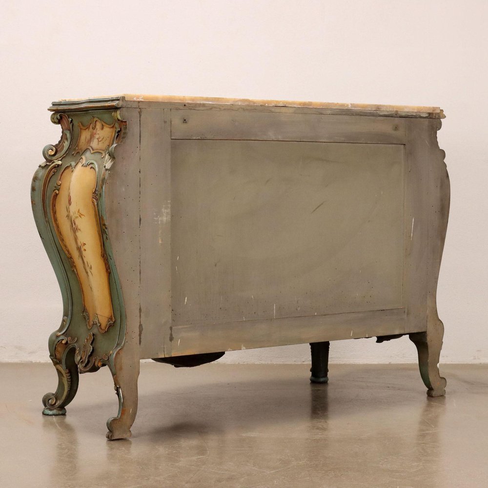 Antique Baroque Style Chest of Drawers in Maple for sale at Pamono