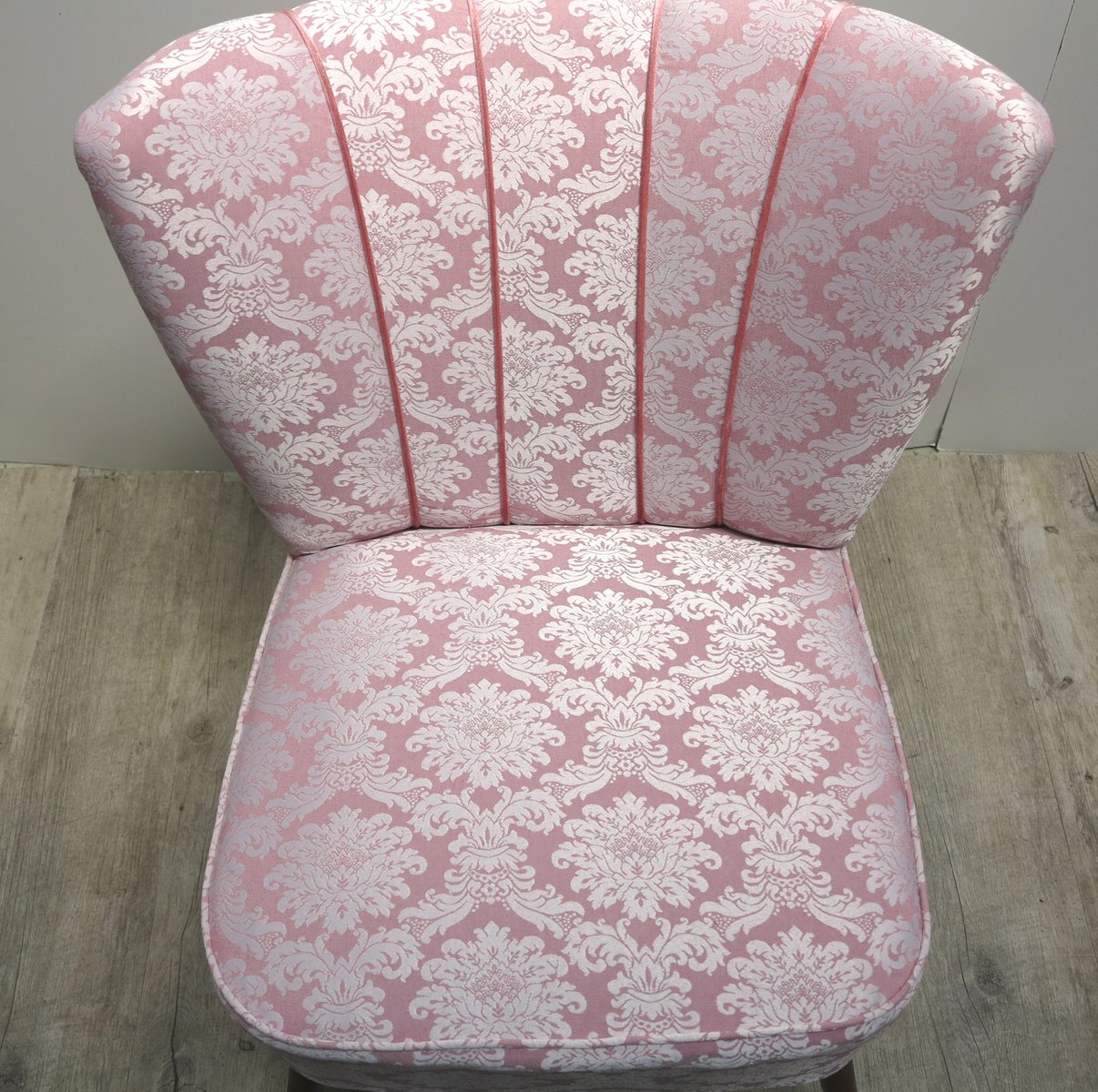 Pink Cocktail Chair, 1950s for sale at Pamono
