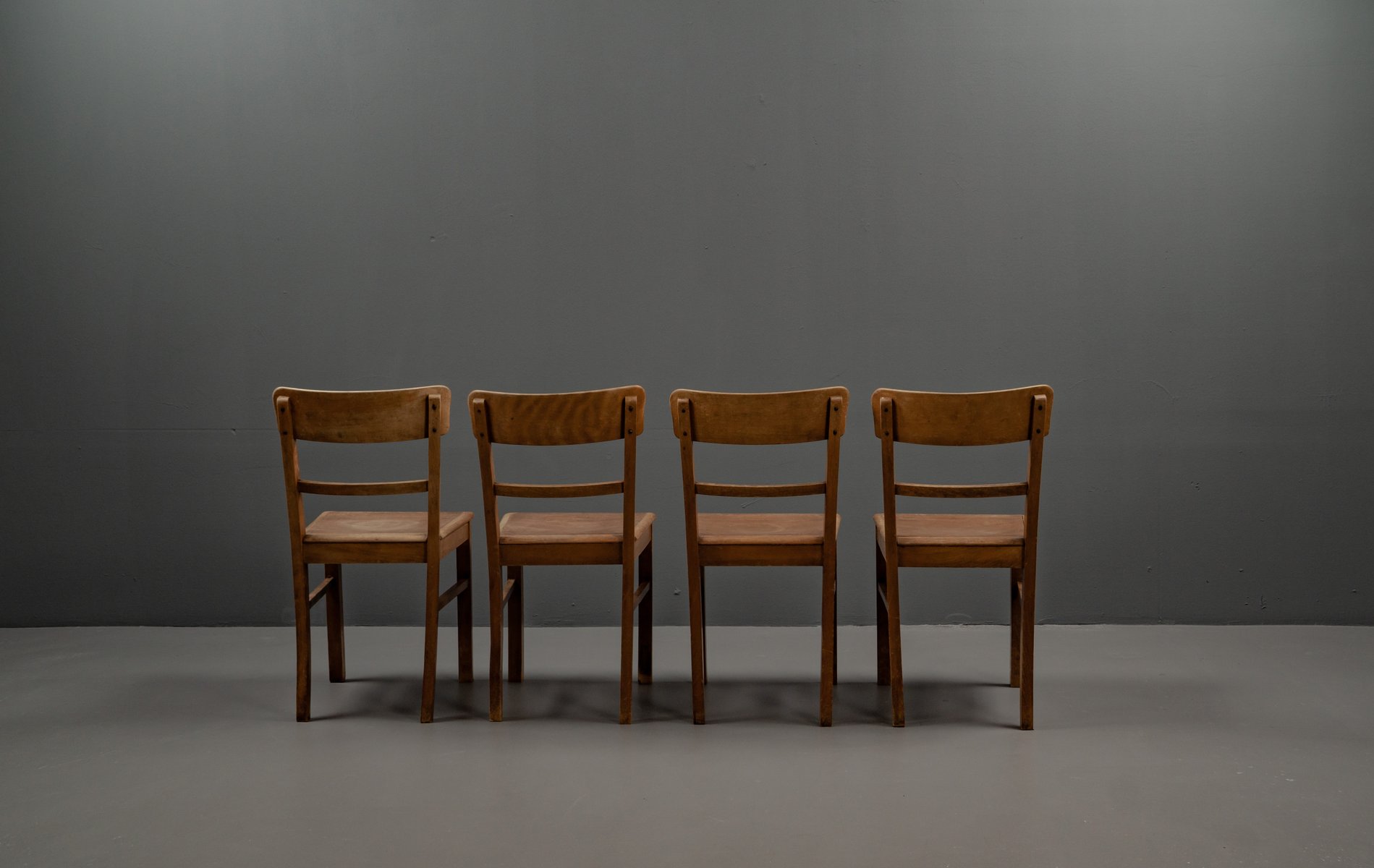 Bauhaus Rung Chairs in Beech Wood, 1930s, Set of 4 for sale at Pamono