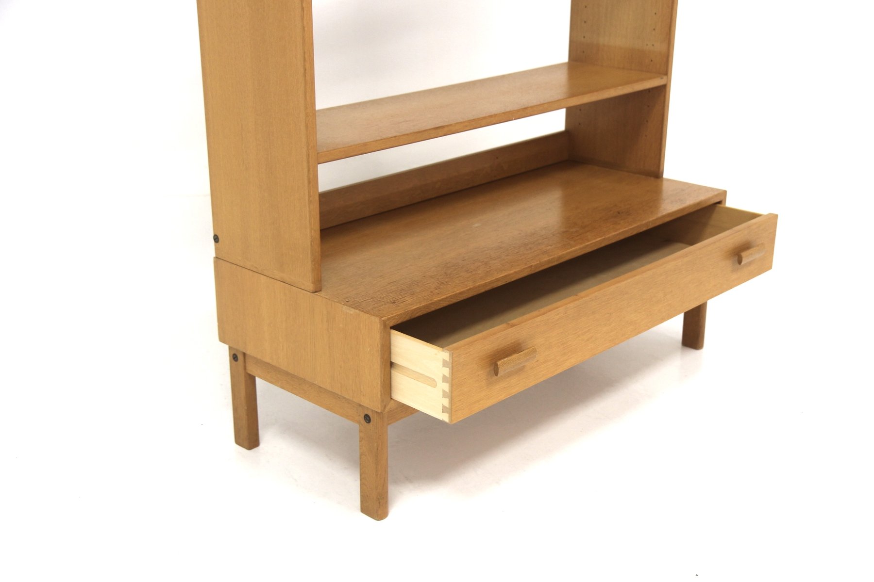 Scandinavian Oak Bookcase, Sweden, 1960s for sale at Pamono