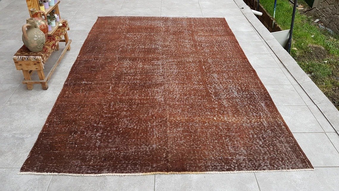 Antique Brown Rug, 6x9 Vintage Oriental Brown Rug, 1960s for sale at Pamono