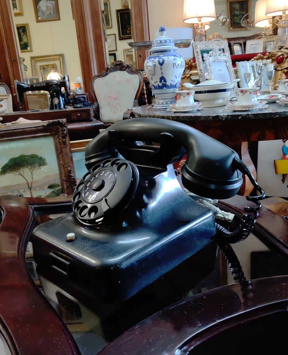 Bakelite Rh17 Telephone with Rotary Dial, 1950s for sale at Pamono