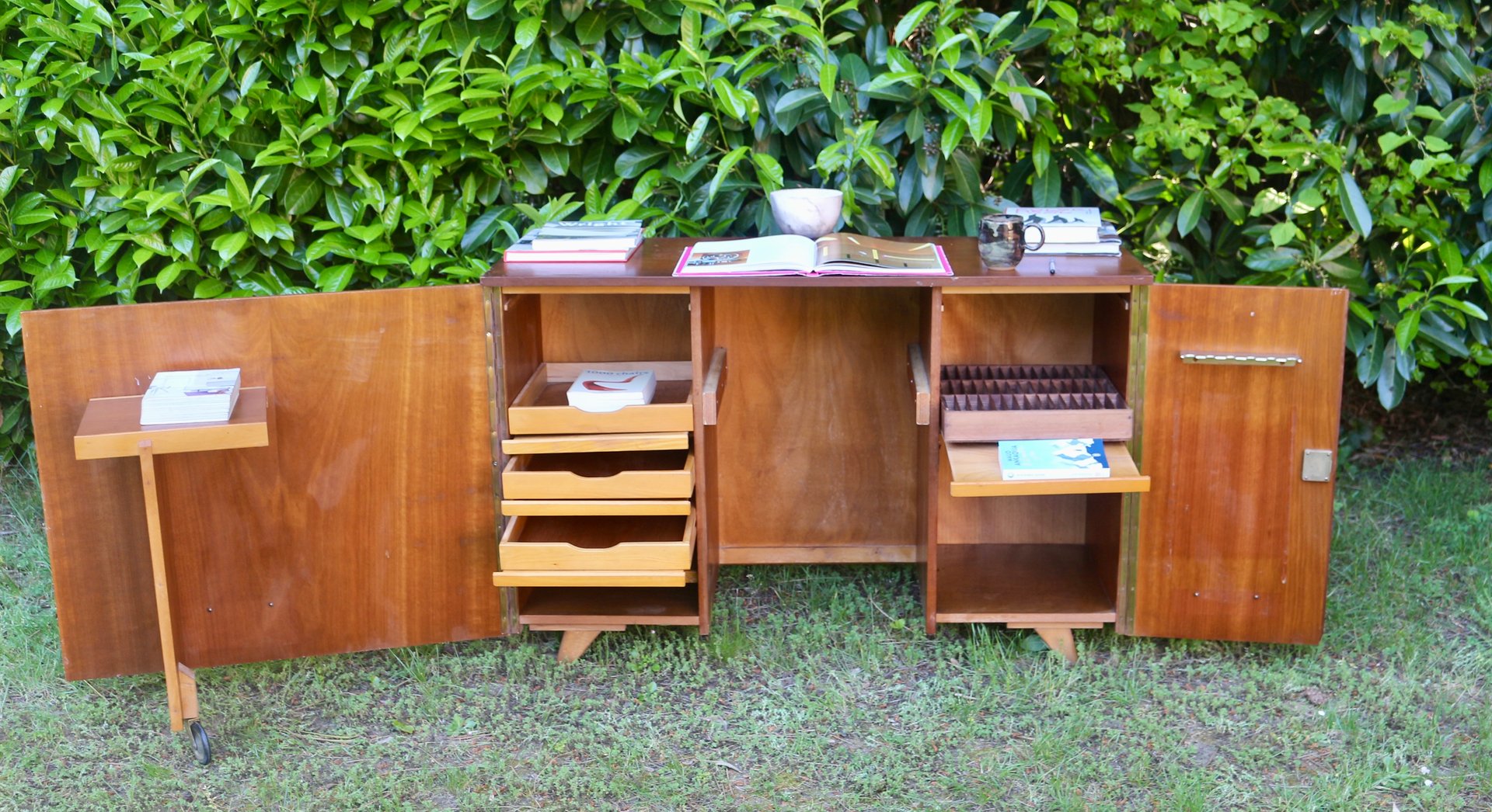 Magic Box Desk attributed to Mummenthaler and Meier, Switzerland, 1960s ...