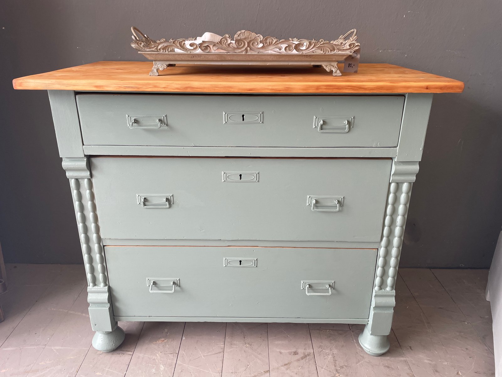 GreenChest of Drawers, 1890s for sale at Pamono