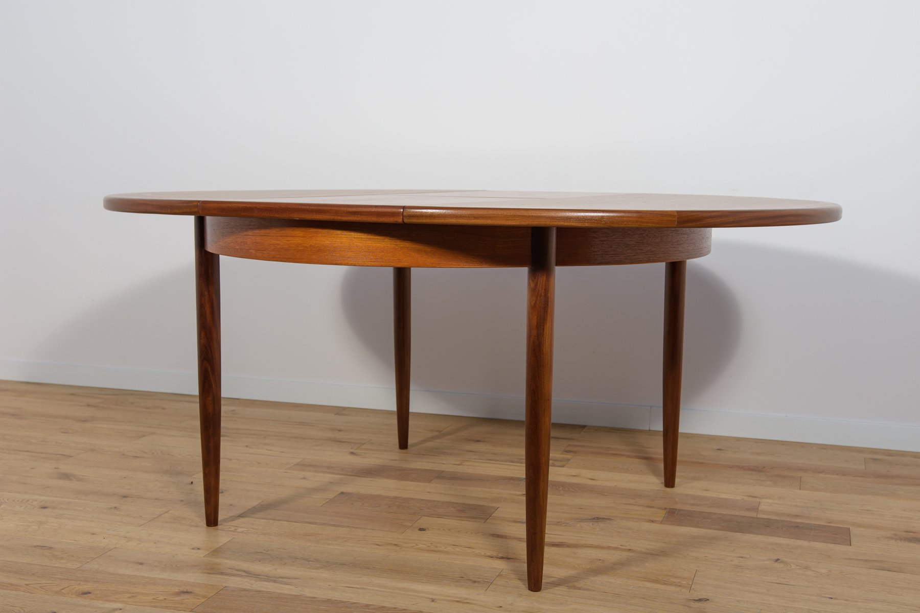 Mid-Century Teak Round Fresco Dining Table from G-Plan, United Knigdom ...