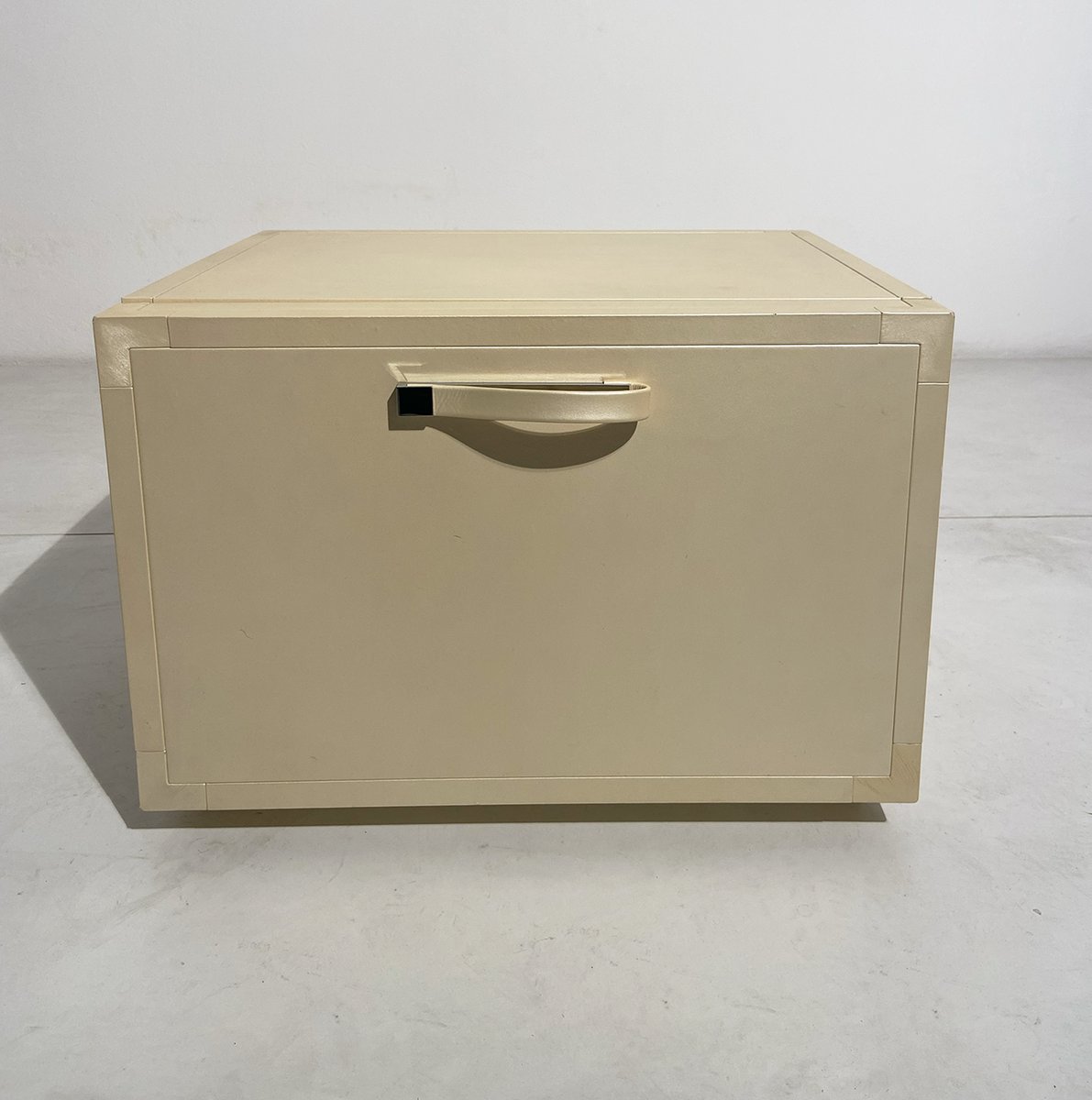 Condotti Bedside Table from Flou, 2008 for sale at Pamono