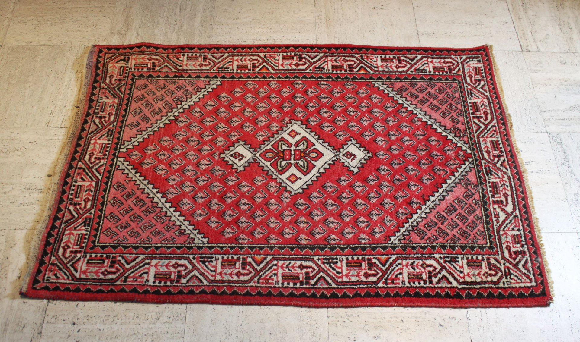 Rugs from Saraband, Middle East for sale at Pamono