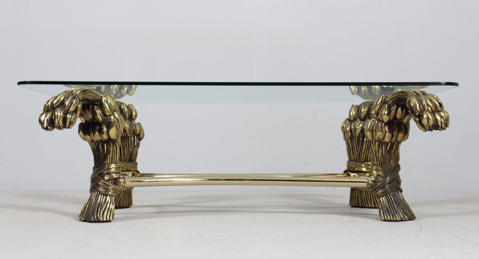 Table Basse Hollywood Regency par Willy Daro, 1970s en vente sur Pamono