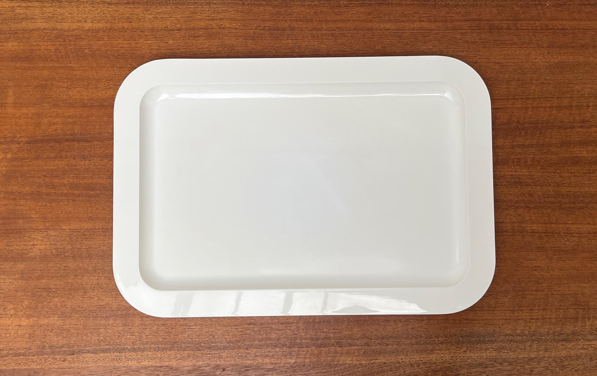 Postmodern Italian Plastic Tray from Guzzini, 1980s for sale at Pamono