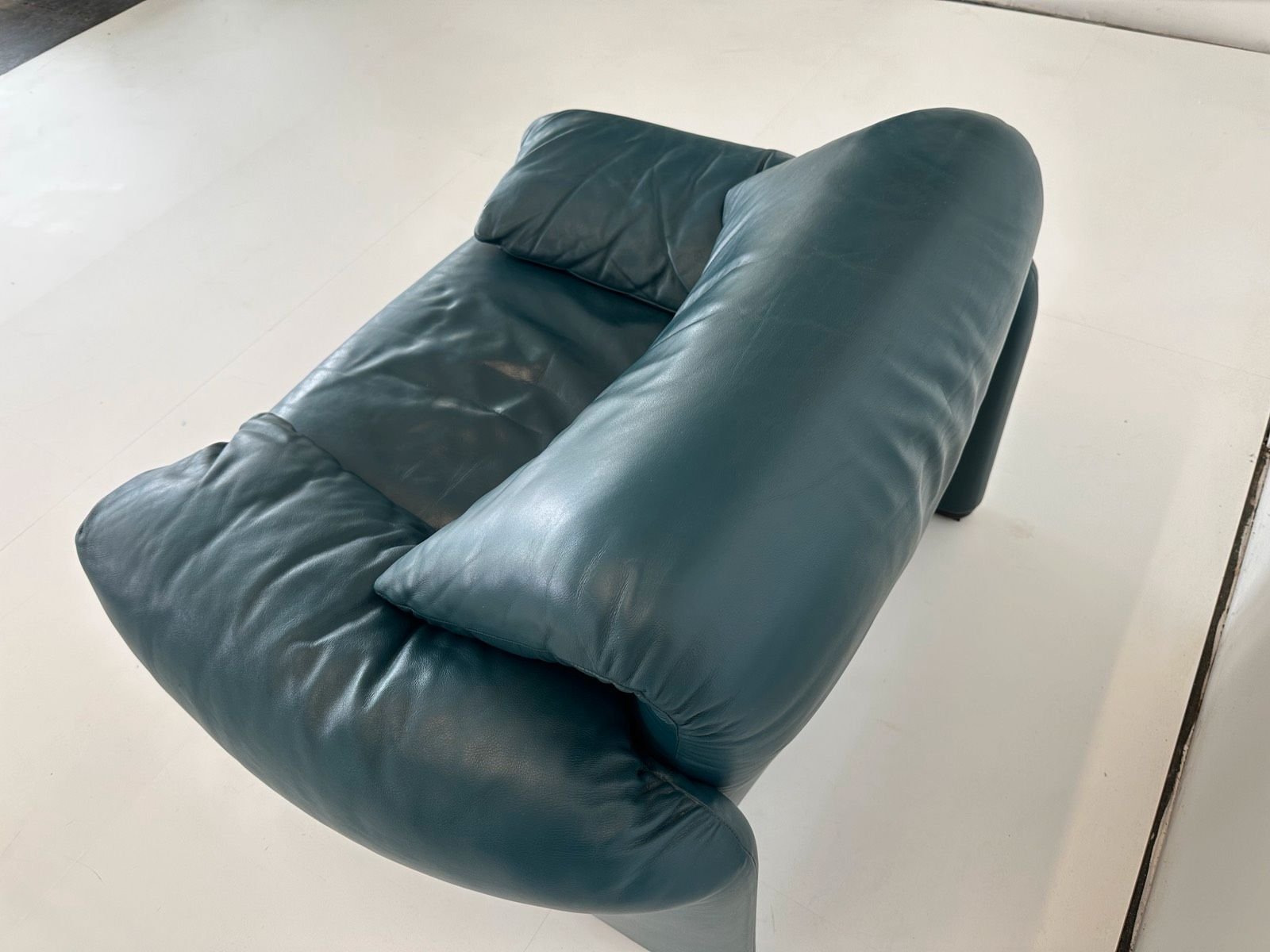Maralunga Lounge Chair in Leather by Vico Magistretti for Cassina for ...
