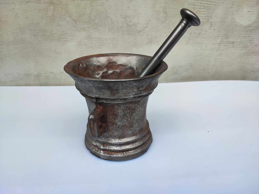 19th Century Cast Iron Mortar for sale at Pamono