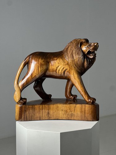 Art Deco Lion in Hardwood for sale at Pamono
