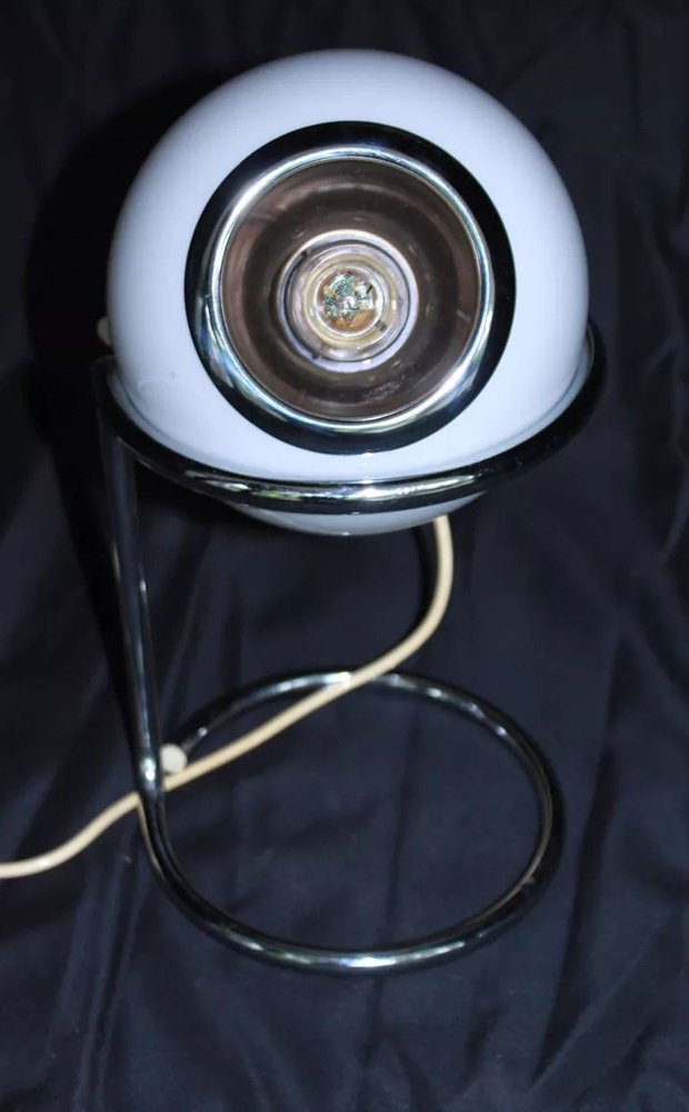 Vintage Eye Ball Table Lamp in Opaline, Italy, 1970s for sale at Pamono