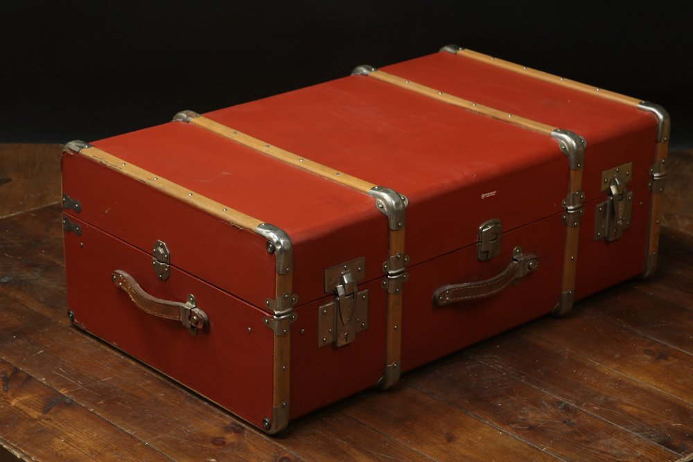 Curved Cabin Trunk from Manufrance for sale at Pamono