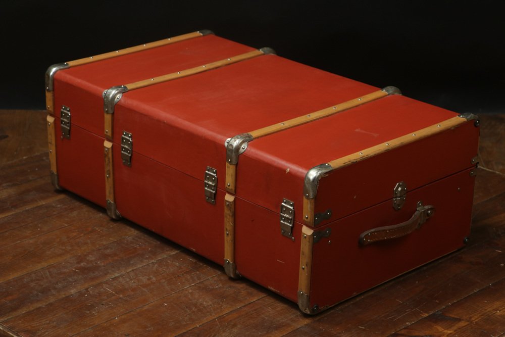 Curved Cabin Trunk from Manufrance for sale at Pamono